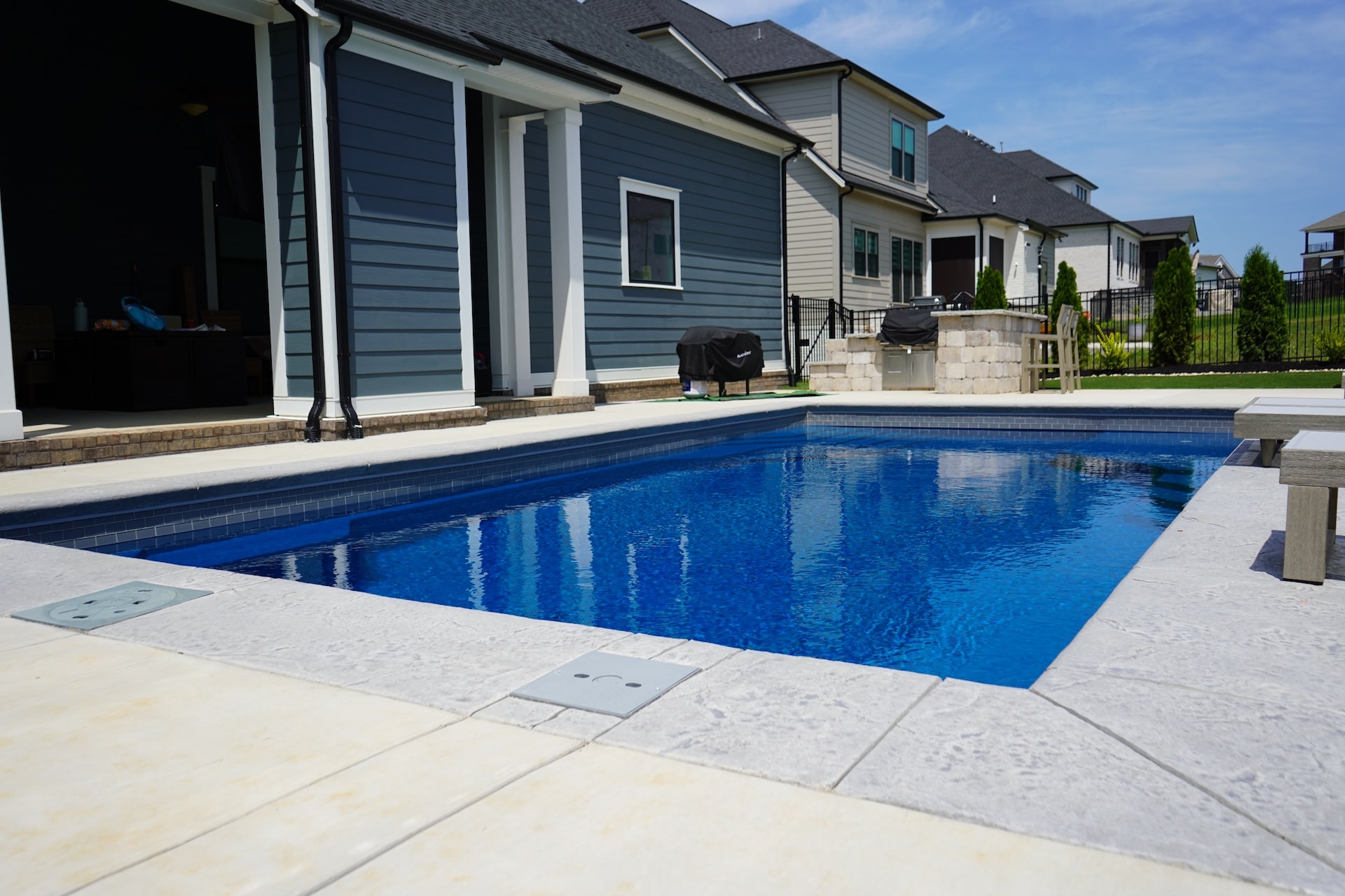 The Benefits of Saltwater Pools - Why You Should Consider One